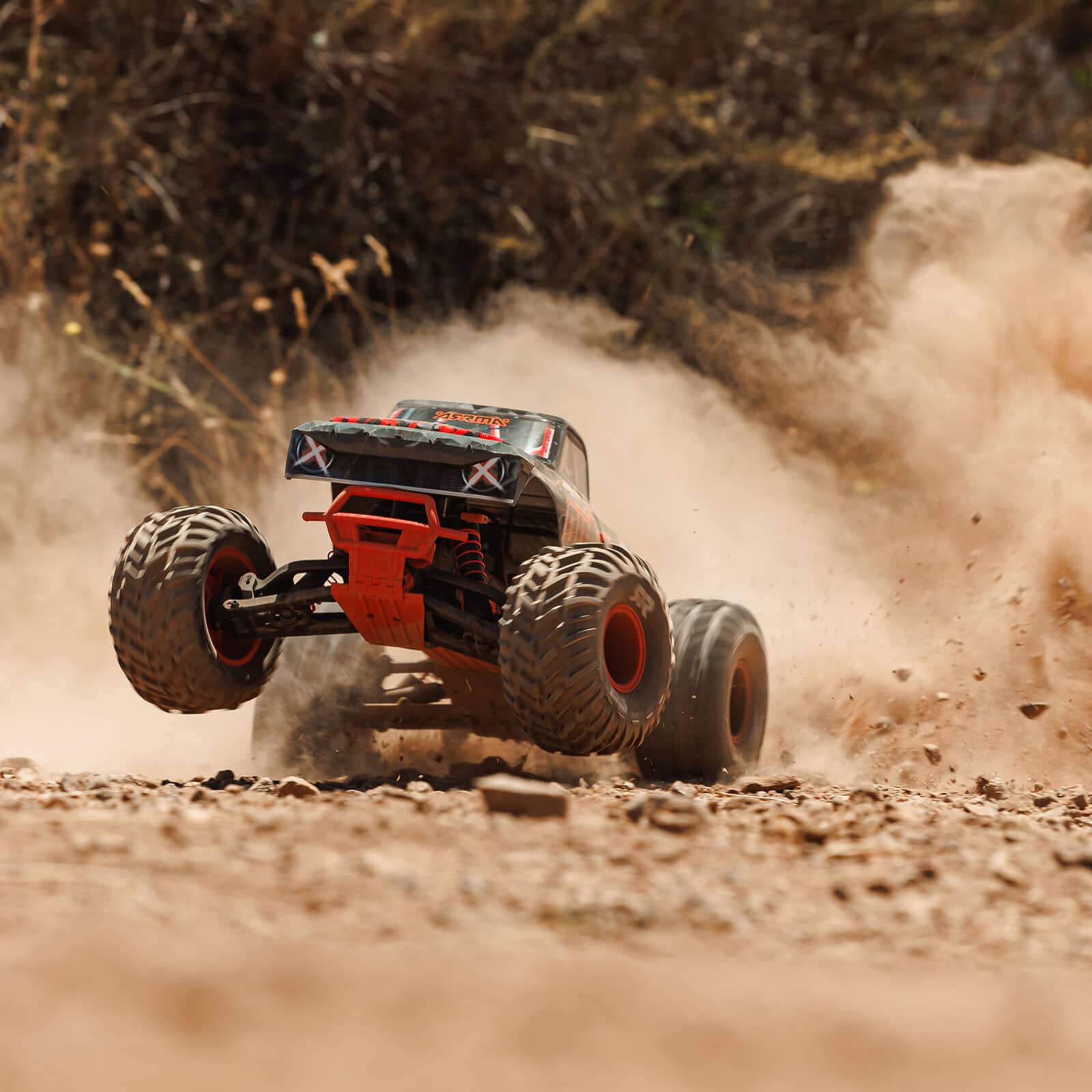 ARRMA Quake 223S 2WD RTR Brushless Monster Truck | RC Newb