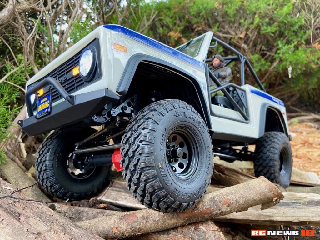 Creating a Custom SCX10 III Early Ford Bronco | RC Newb