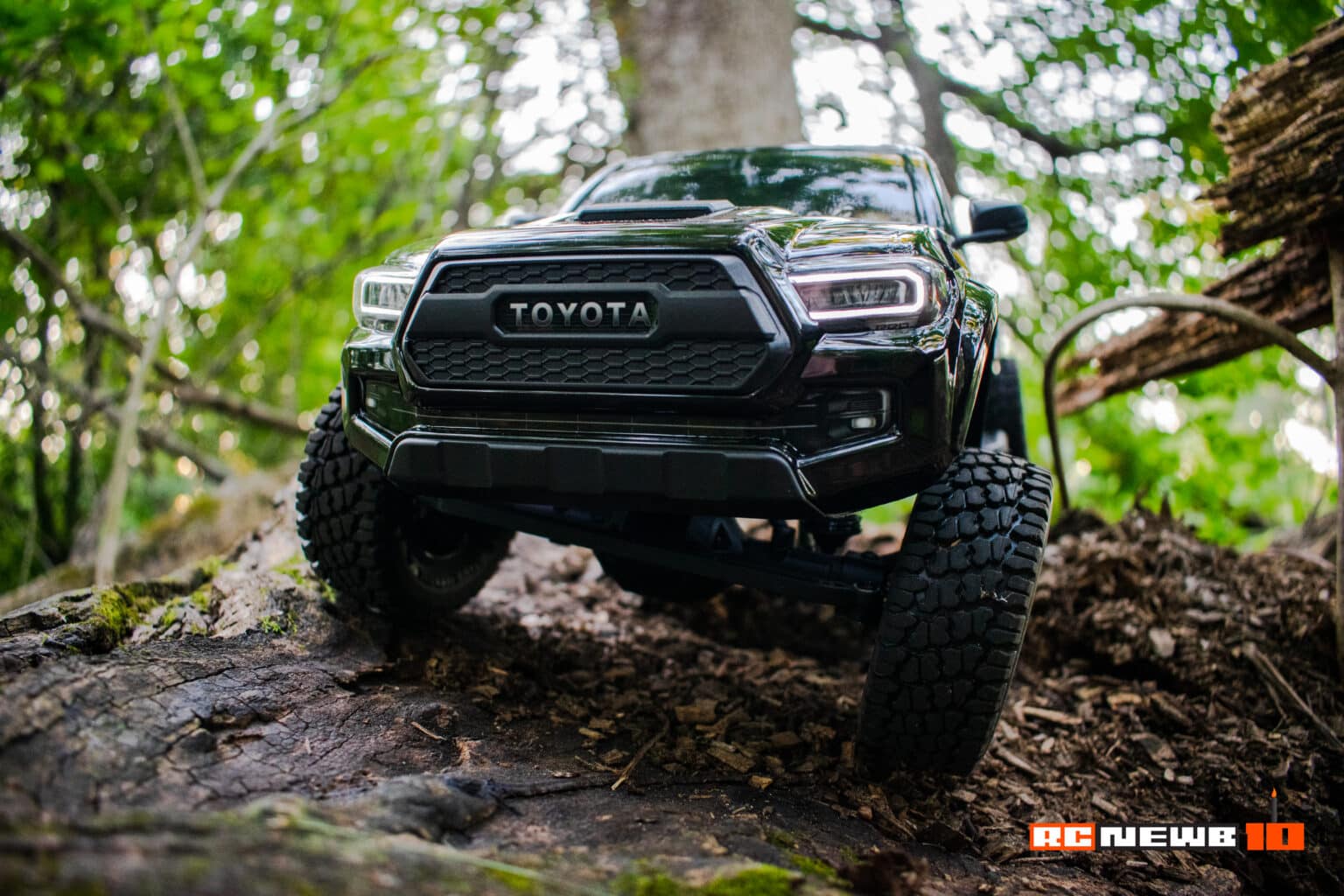 Review: Carisma SCA-1E 2021 Toyota Tacoma TRD Pro RTR | RC Newb