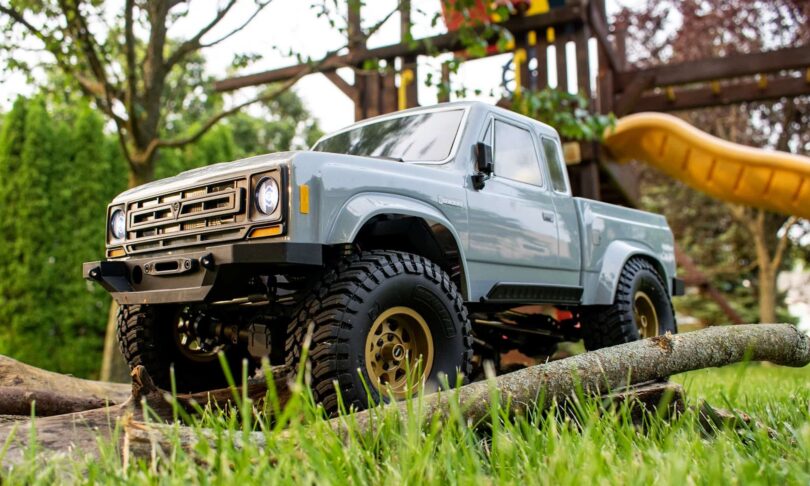 Backyard Fun with the Element RC Enduro Sendero [Video] | RC Newb