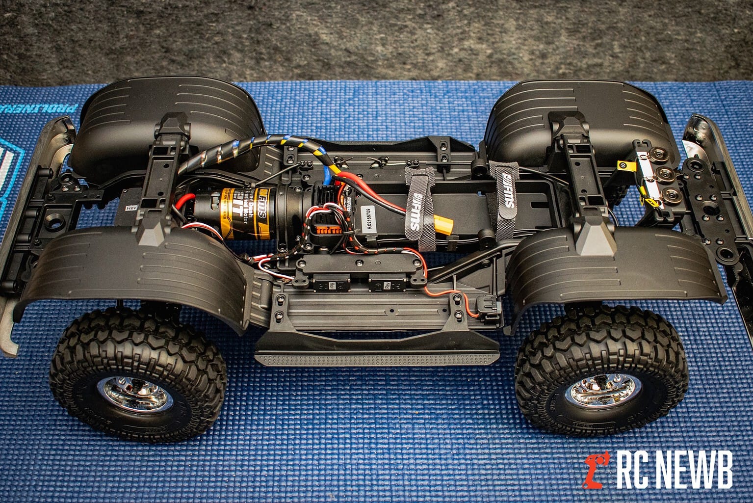 FMS FCX10 Chevy K5 Blazer [Photo Gallery] | RC Newb
