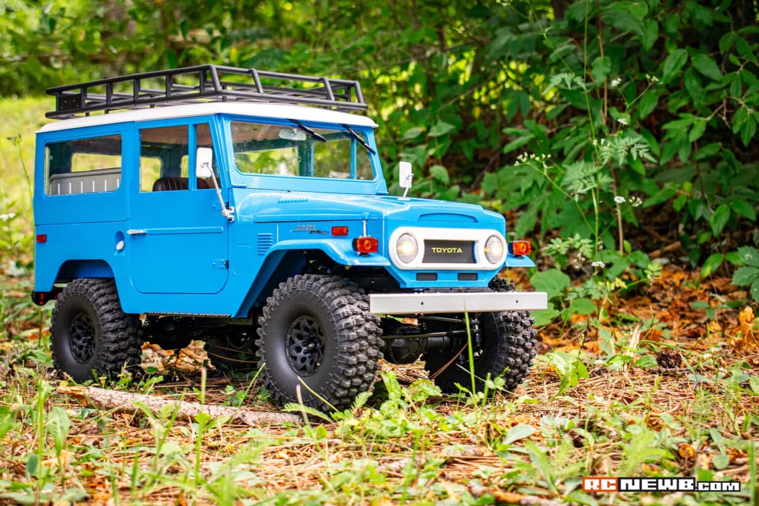 Gallery: FMS 1/10 FJ40 Land Cruiser [Photos] | RC Newb