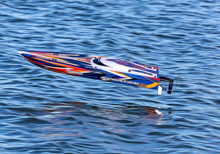 Traxxas Spartan SR Self-Righting R/C Speedboat | RC Newb